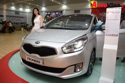 Cận cảnh Kia Rondo hoàn toàn mới tại Việt Nam
