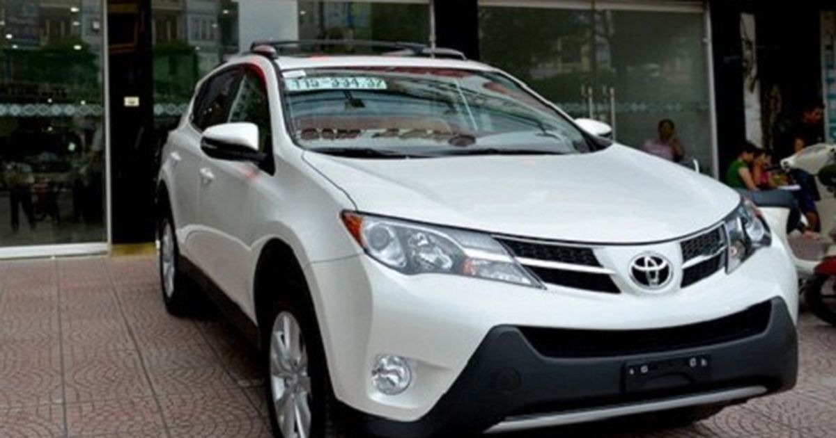 Toyota RAV4 thế hệ mới đầu tiên về Hà Nội